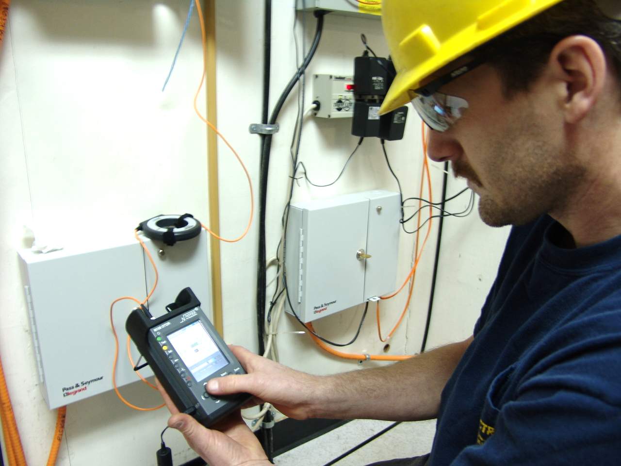 S & L Electric, Inc.: Services